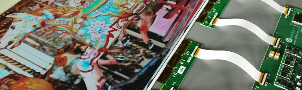 Color e-paper wins gold - Visionect